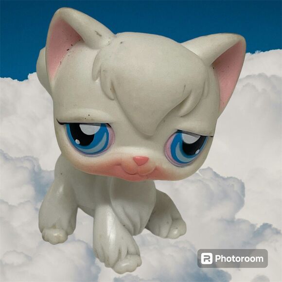Hasbro | Toys | Littlest Pet Shop Lps 9 Longhair White Angora Cat Blue ...